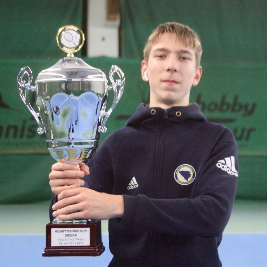 Inas Sarajlic gewinnt HTT-Future-Finals • Tennisschule Wien