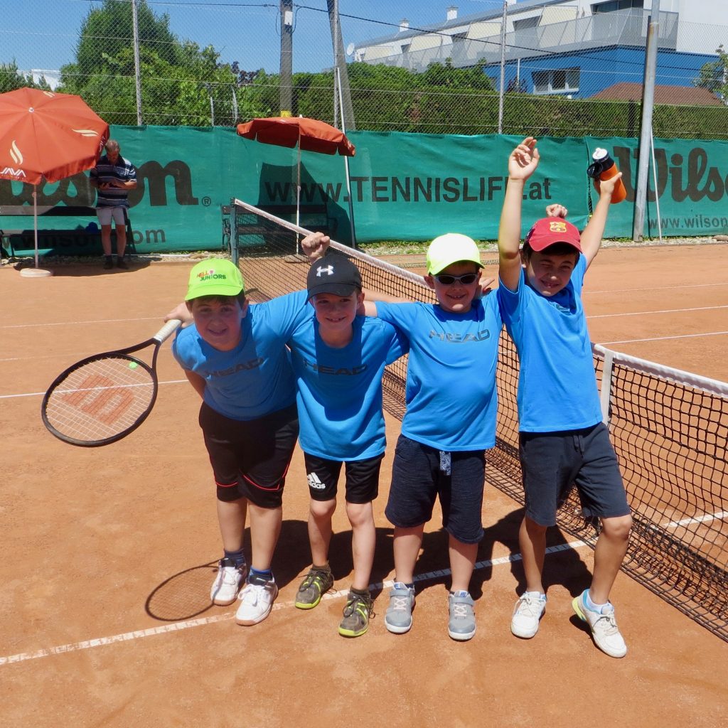 U9 Mannschaft eilt von Sieg zu Sieg • Tennisschule Wien
